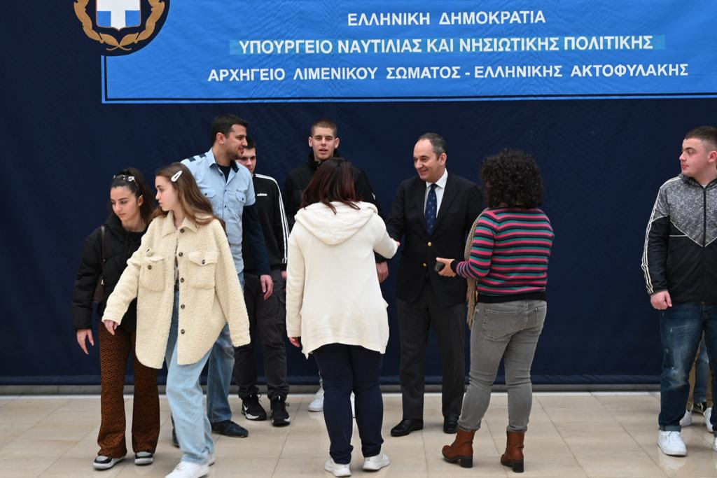 Στο Υπουργείο Ναυτιλίας μαθητές από το Πρότυπο ΕΠΑΛ Νεάπολης ...