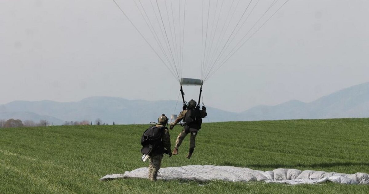Ρεαλιστικά και απαιτητικά σενάρια στις στρατιωτικές ασκήσεις «Ηνίοχος 22» και «Ωρίων 22 ...