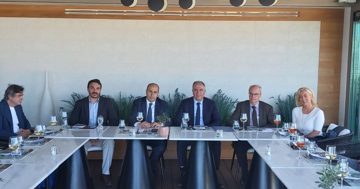 Στην Θεσσαλονίκη η Συνέλευση του Πανελληνίου Συνδέσμου Επιχειρήσεων Βι ...