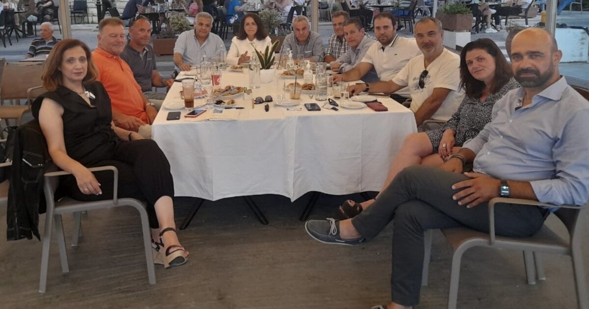 ΝΟΔΕ Ηρακλείου: Συνάντηση στο Λιμάνι με εκπροσώπους σωματείων ...