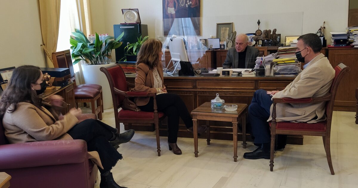 Με τον υπεύθυνο Προστασίας της Ύπατης Αρμοστείας του ΟΗΕ για τους ...