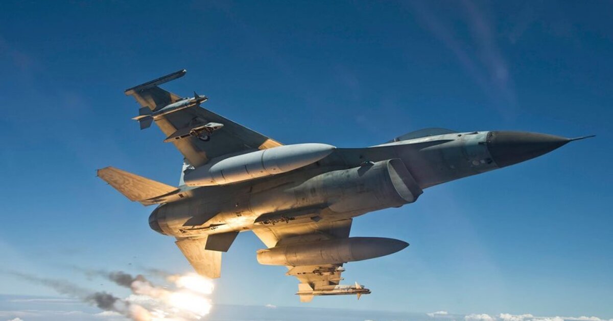 Παραδόθηκε στην Πολεμική Αεροπορία το 20ό εκσυγχρονισμένο F-16 Viper ...