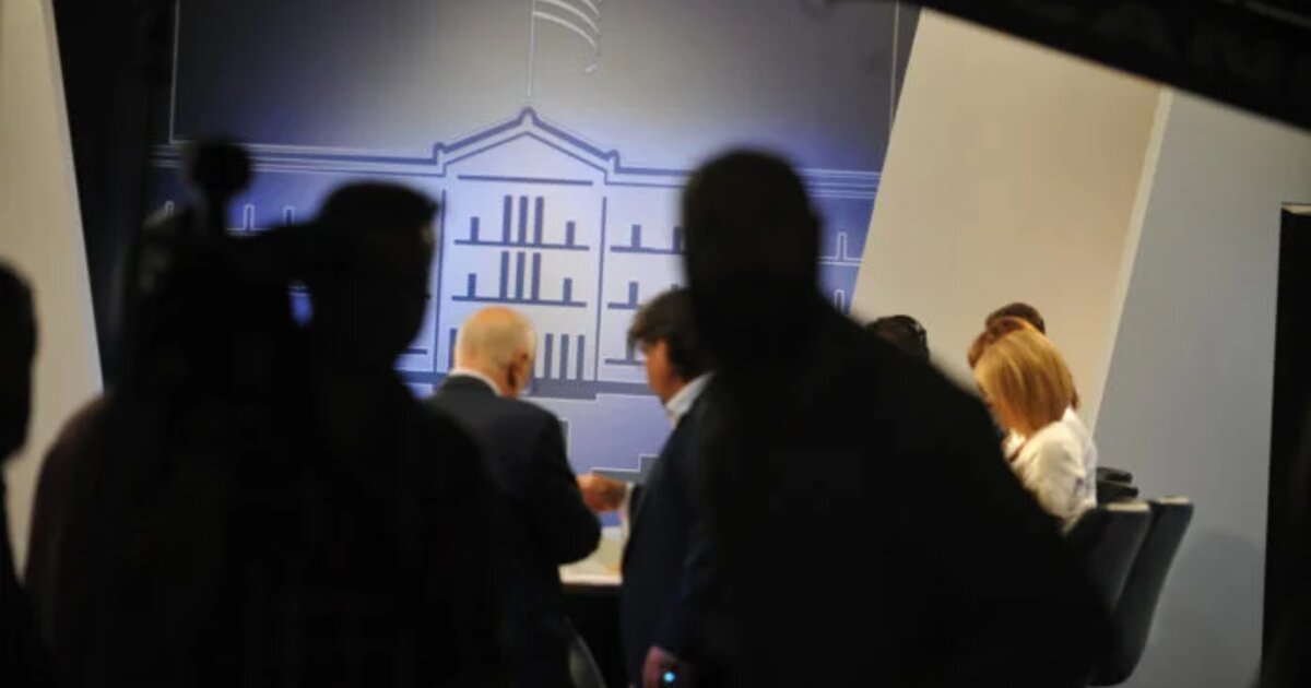 Εκλογές: Ενα debate με όλους τους πολιτικούς αρχηγούς, η απόφαση της διακομματικής | Cretalive ...