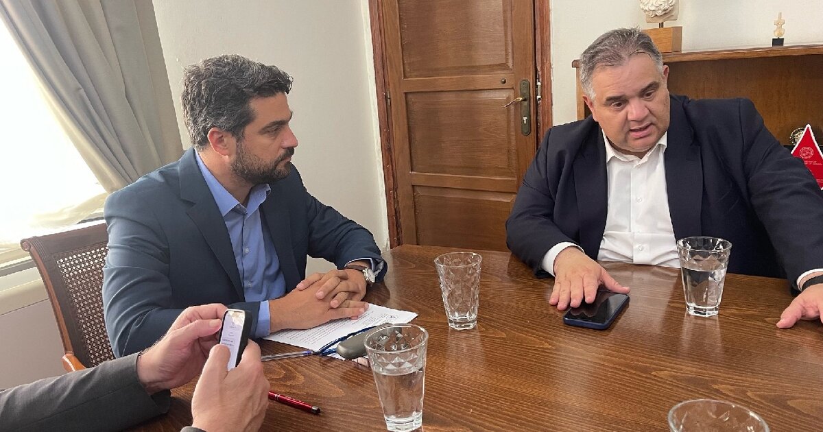 Στο Δημαρχείο Χανίων ο Υφυπουργός Εργασίας Β. Σπανάκης | Cretalive ειδήσεις