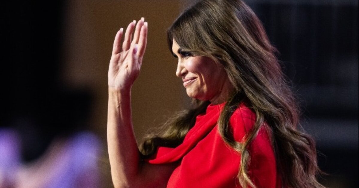 Ετοιμάζεται για Ελλάδα η Κίμπερλι Γκίλφοϊλ - Η εγκάρδια συνάντηση με την Αλεξάνδρα Παπαδοπούλου ...