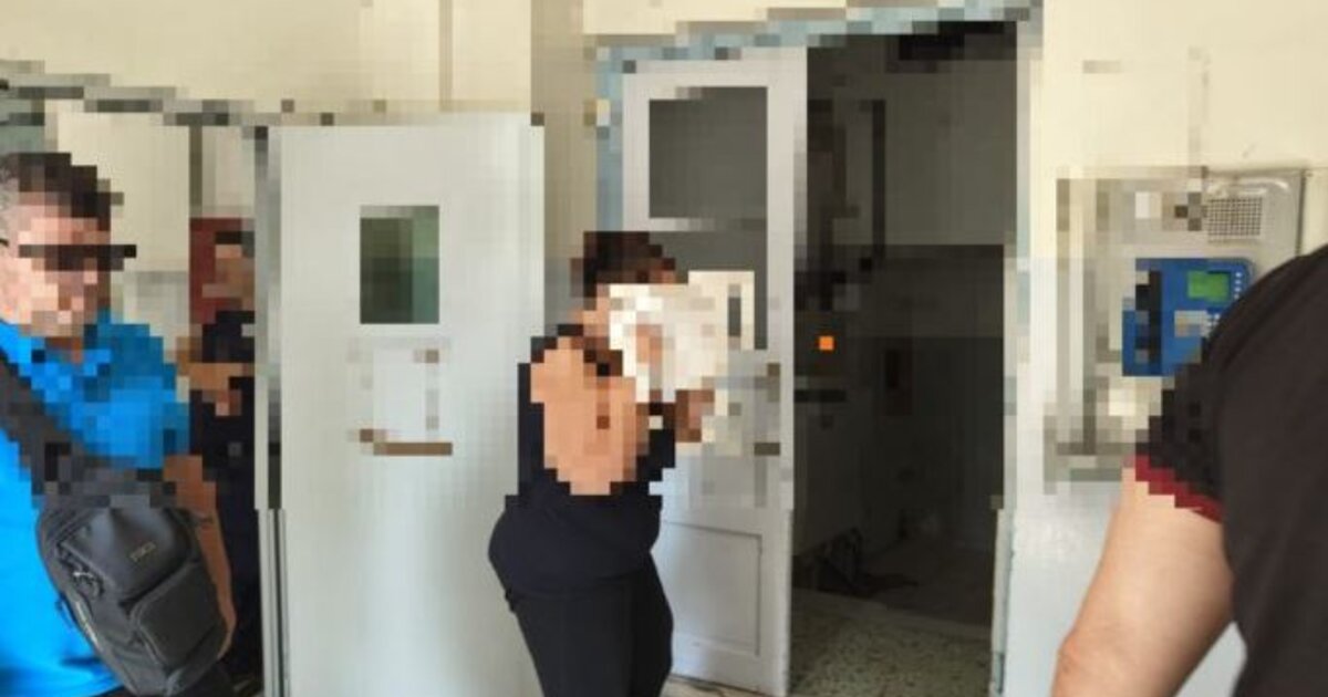 Βόλος: Προφυλακίστηκε η 52χρονη που διακινούσε πορνογραφικό υλικό της κόρης της | Cretalive ειδήσεις